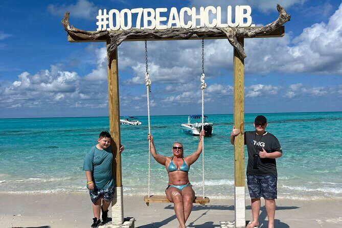 Rose Island Adventure: Snorkel, Sea Turtles, and Private Beach - Detailed Review of the Experience