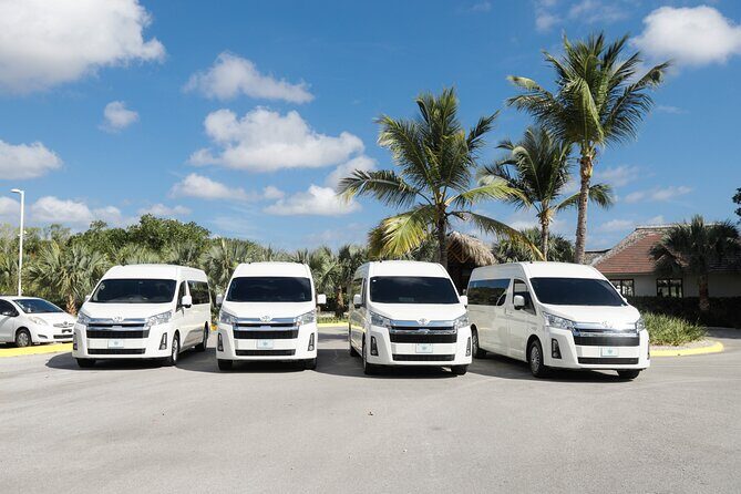 Roundtrip transportation from Punta Cana airport to Uvero alto - The Vehicle and Comfort
