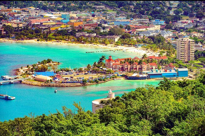 Runaway Bay Transportation Tour Experience - Itinerary Breakdown and Highlights