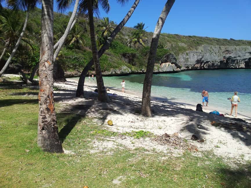 Samana: Fronton & Madame Beach tour Las Galeras - What We Love About the Tour