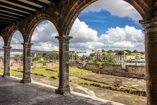 Santo Domingo Full Day Sightseeing Tour with Lunch - How This Tour Stacks Up for Travelers