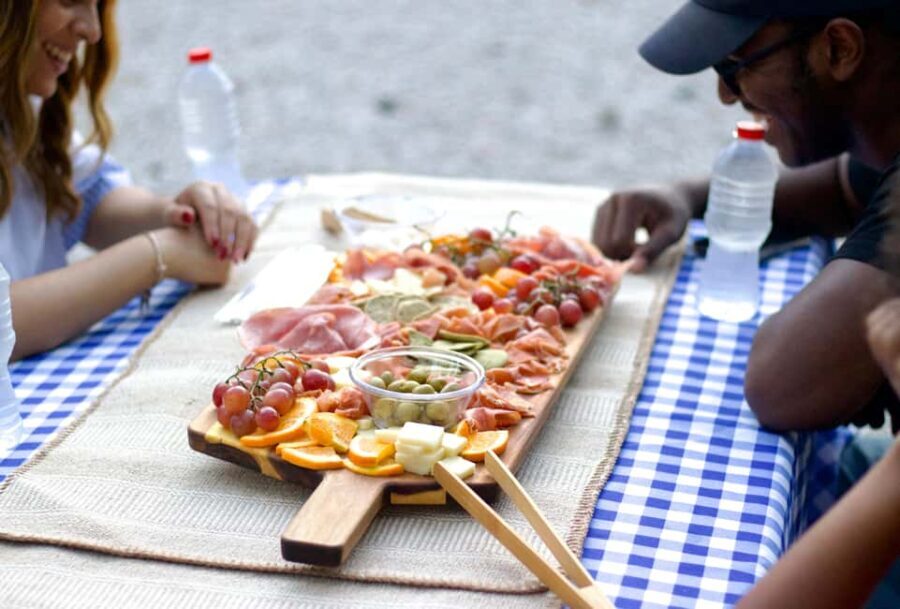 Santo Domingo: Henna Tattoos and Picnic in the Park - The Details That Matter