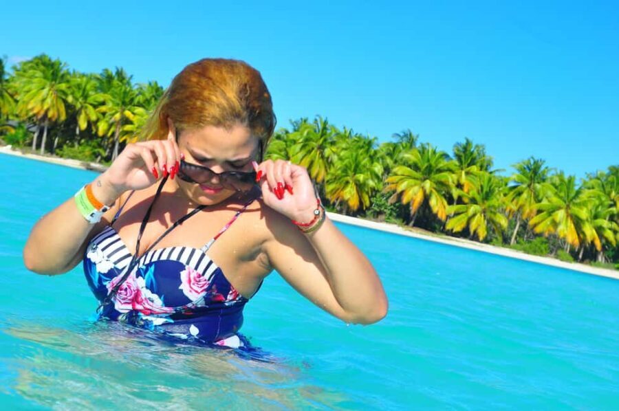 Saona Island from Punta Cana: Catamaran Adventure - Transportation and Group Size: What’s in it for you?