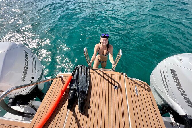 St. John Luxury Catamaran Turtle Snorkel and Cays Full Day - Stop 3: Ledges of Little St. James