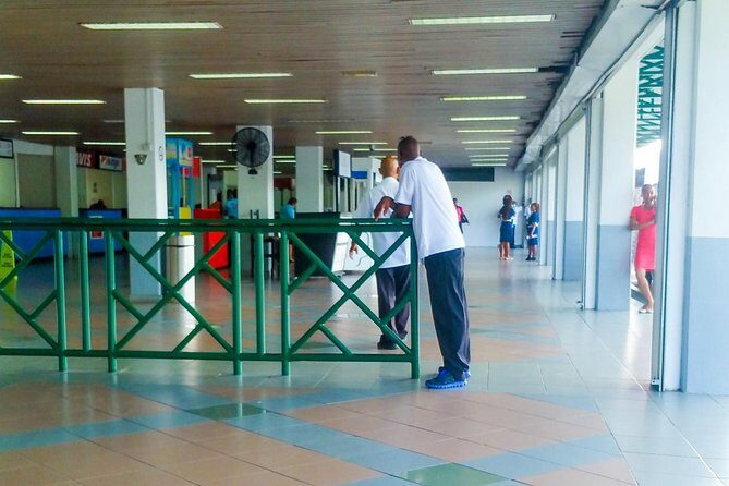 St Lucia Airport Shuttle from Hewanorra Airport (UVF) - Round Trip - The Journey from Hewanorra Airport