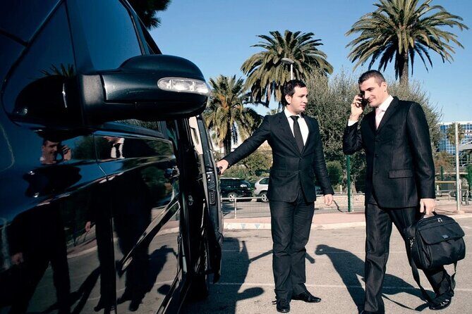 St.Maarten Airport Pick Up Taxi Service - Meet the Drivers and Customer Service