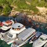 Sunday Boat Festival/Meet up with Djs, open bar & snacks - Who should consider this tour?