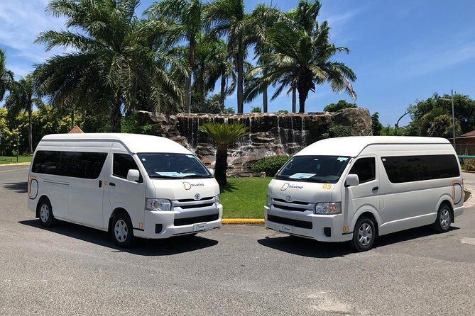 Transfer from Punta Cana Airport to Punta Cana & Bavaro - The Real Experience: A Closer Look