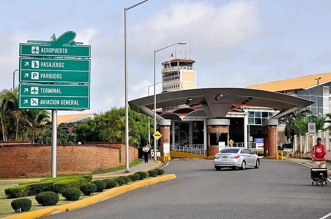 Transfer of Gregorio Luperón International to Puerto Plata - What You Need to Know Before Booking