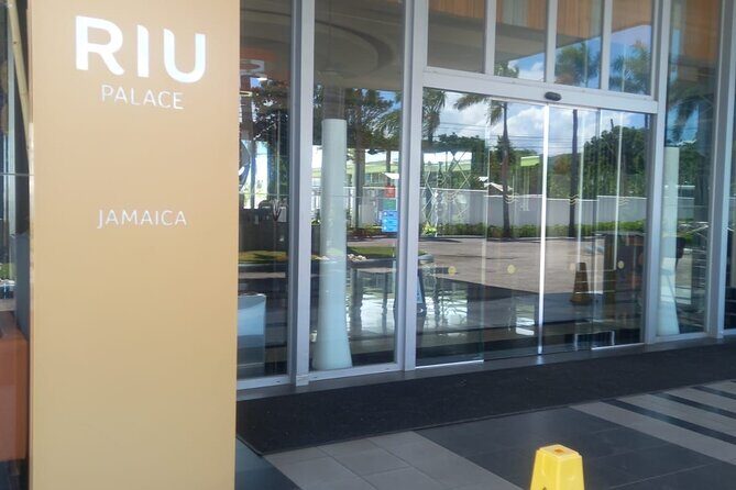 Transportation to any resort in Montego bay - The Overview of the Ride