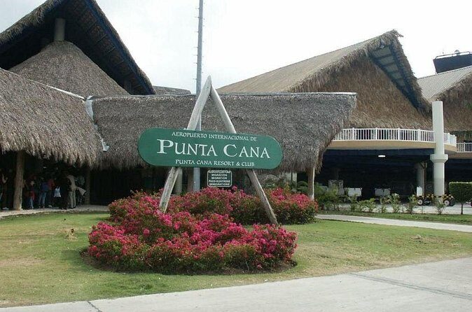 VIP LIMO TRANSFER PuntaCana airport to puntacana, Bav Htls OneWay - A Closer Look at the Itinerary and Service Details