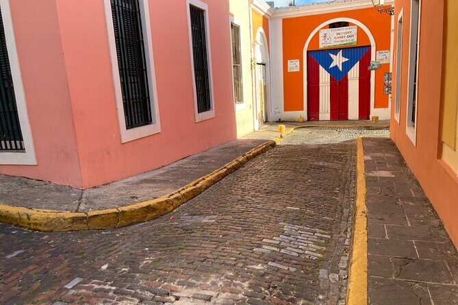 Walk. Reflect. Lead.  Old San Juan - The Reflection and Learning