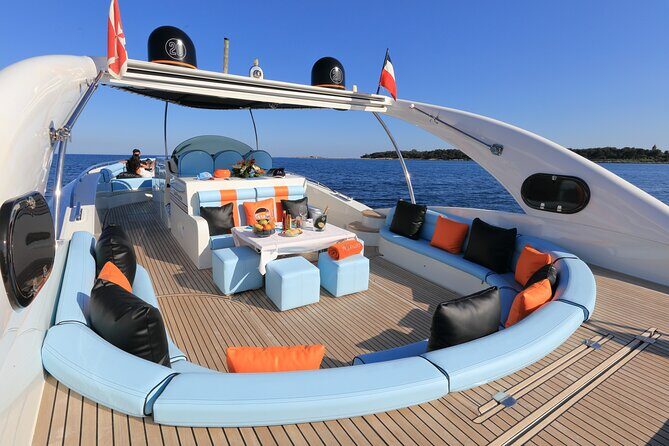 Yacht YES DARLING - Private Boat St Martin, St Barth & Anguilla - A Closer Look at the Reviews