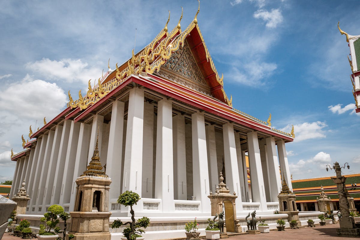 Reclining Buddha statue at Wat Pho temple in Bangkok