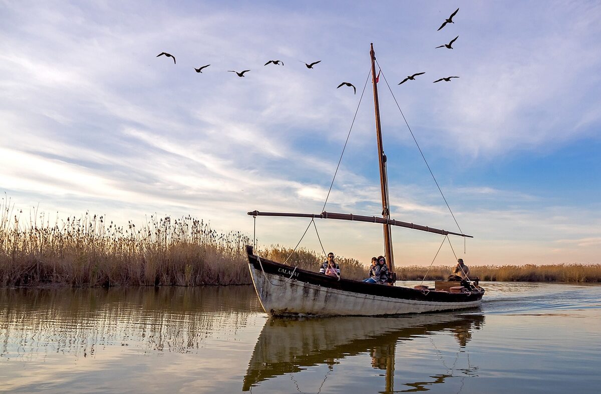 Boat on Albufera lake near Valencia