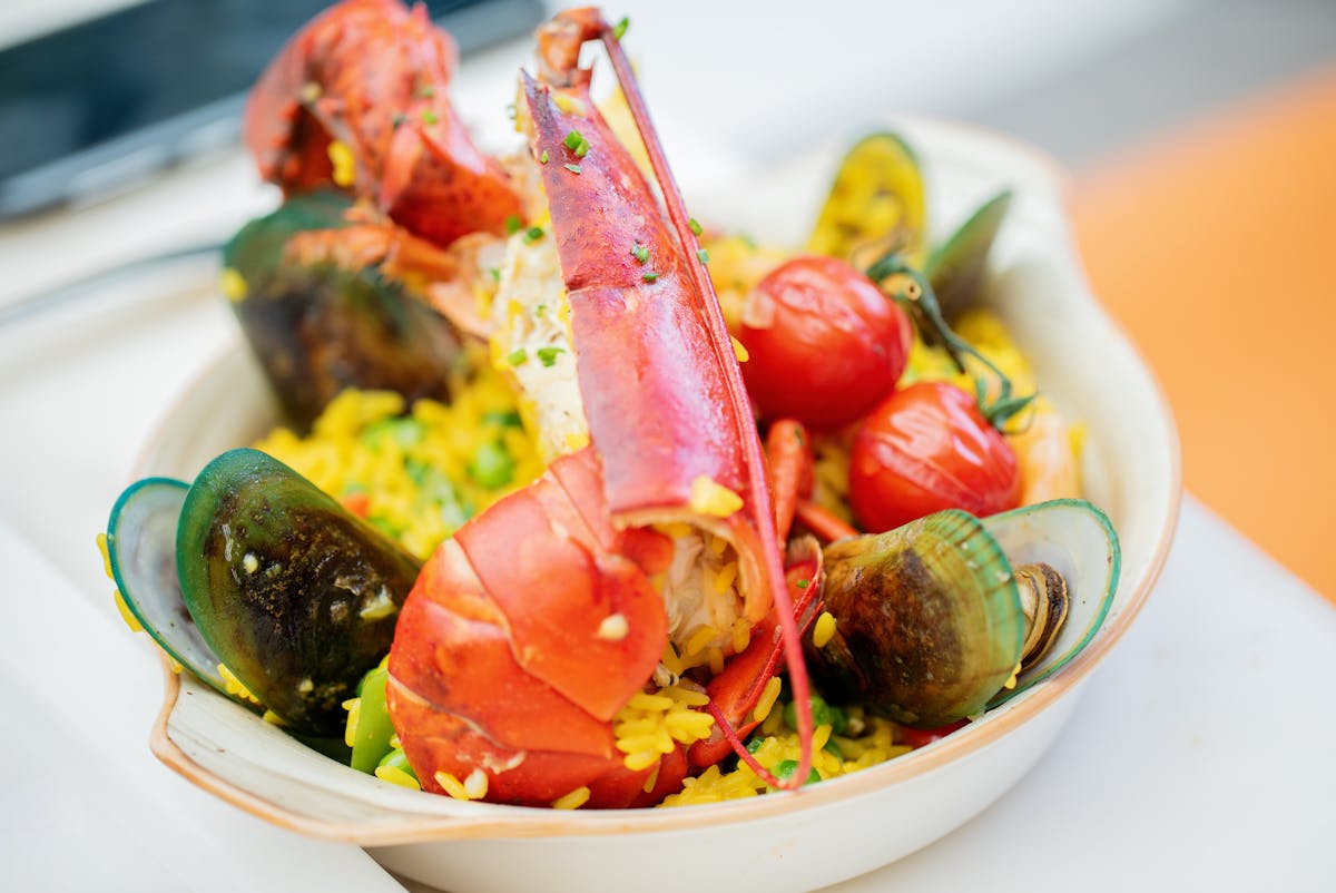Traditional Valencian paella