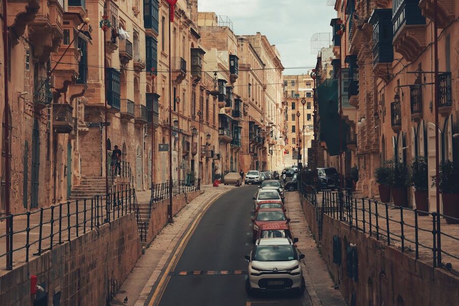 Discover the historic charm and architecture of Valletta's city streets