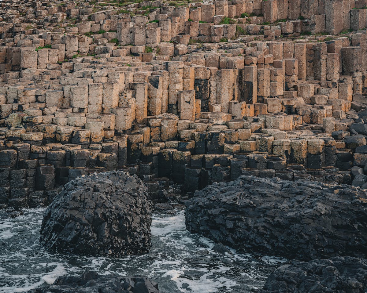 Iconic Giant Causeway basalt columns stretching into the distance