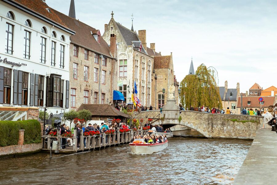 Bruges canal view with historic buildings
