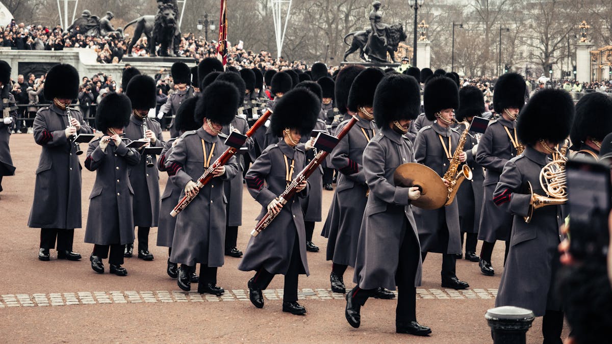 Wide view of Buckingham Palace with the Victoria Memorial