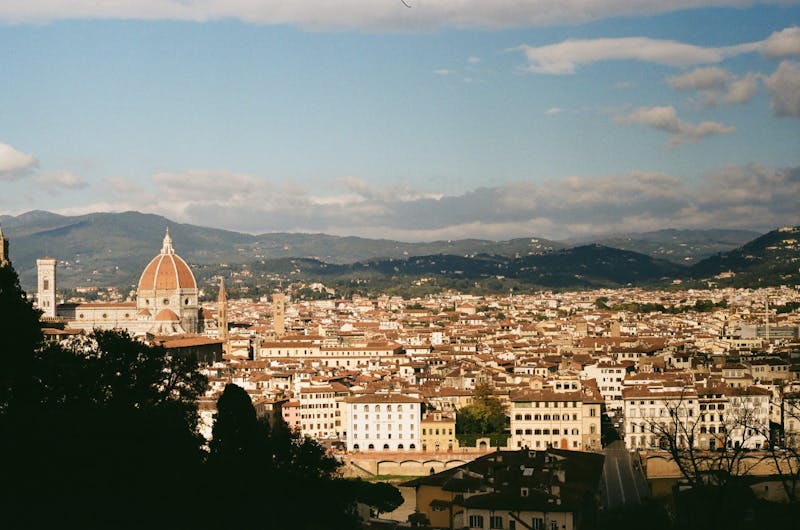 Panoramic cityscape of Florence showcasing the iconic Duomo