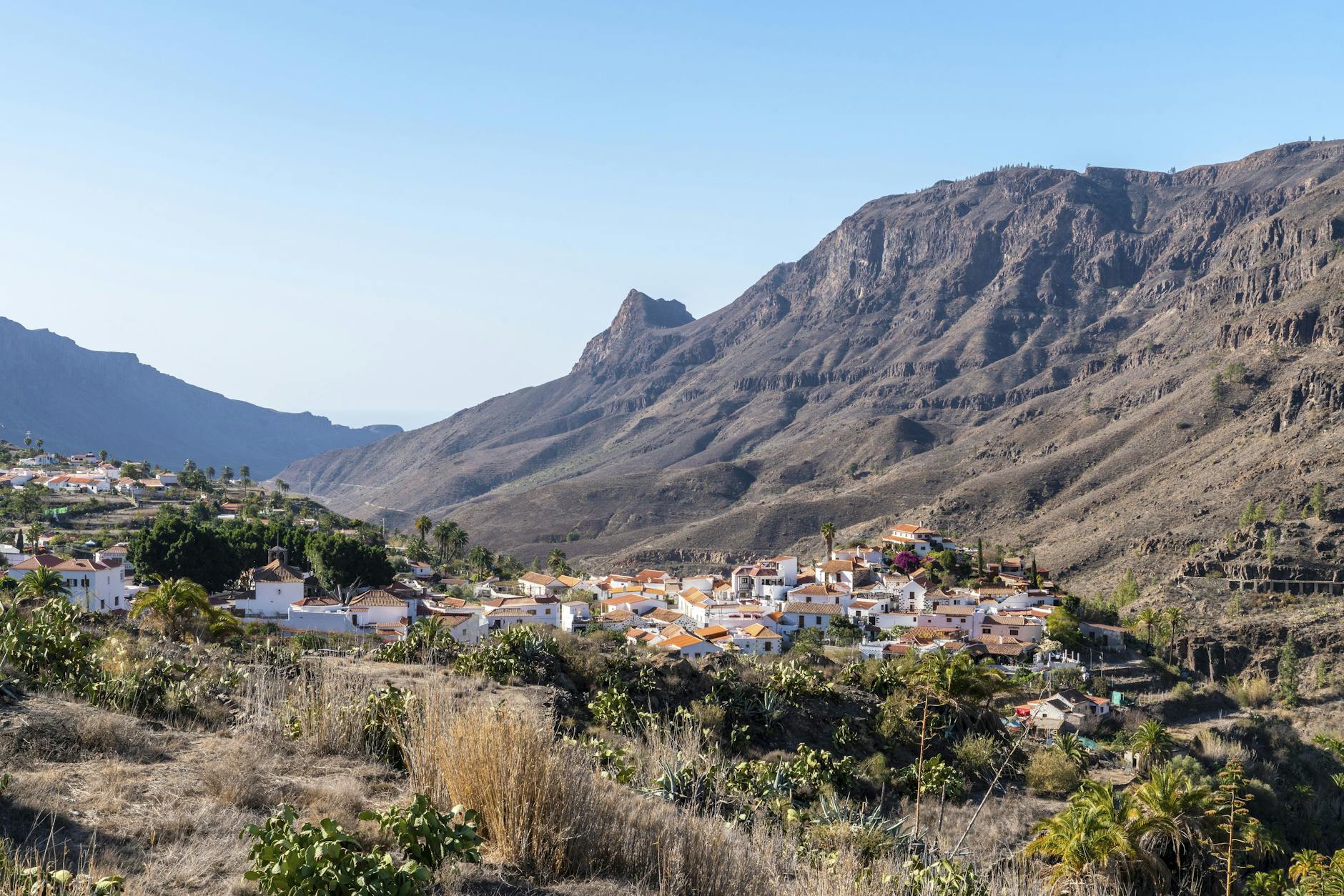 Village in the valleys of Gran Canaria surrounded by mountains