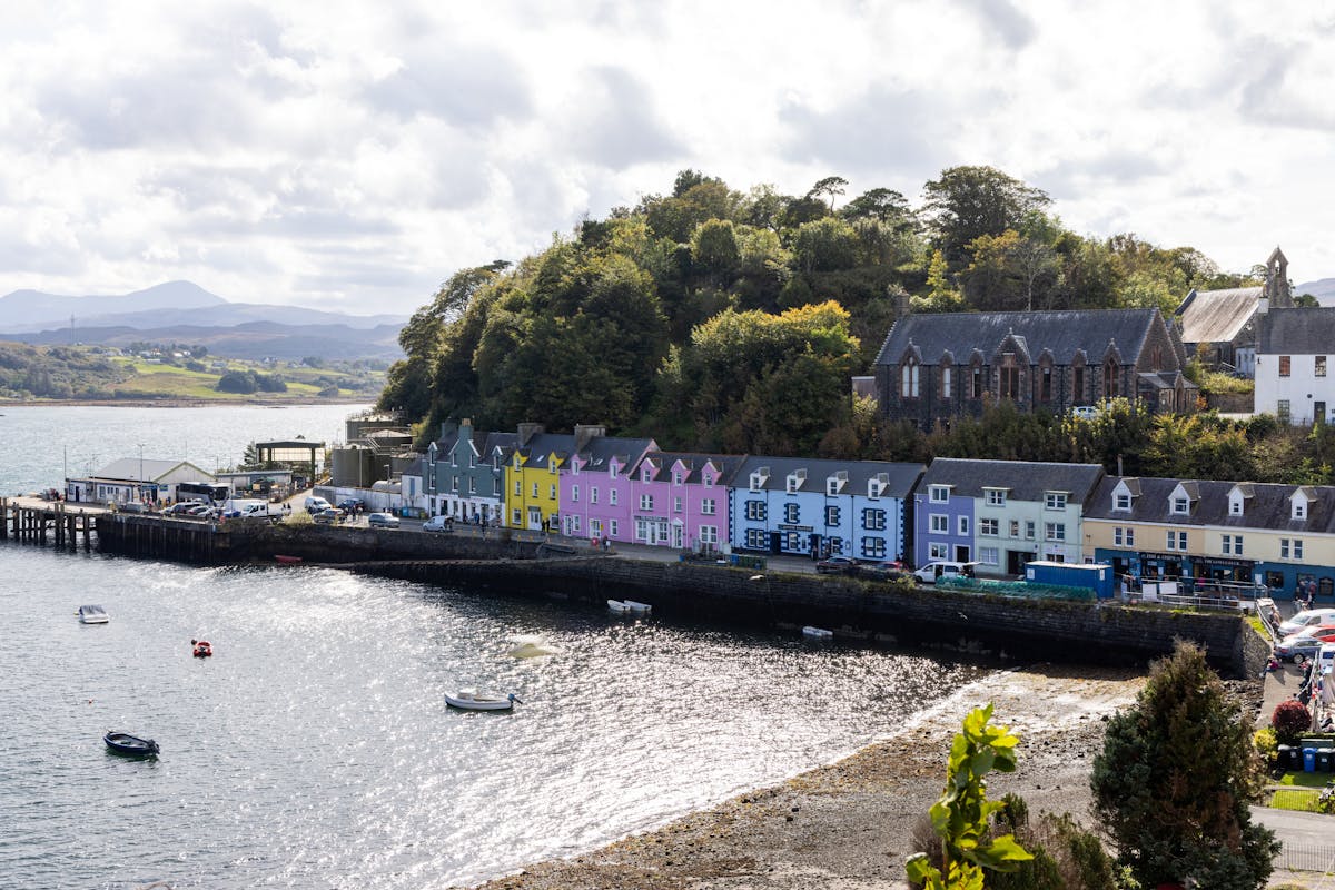 Colourful waterfront houses along the harbour in Portree, Isle of Skye