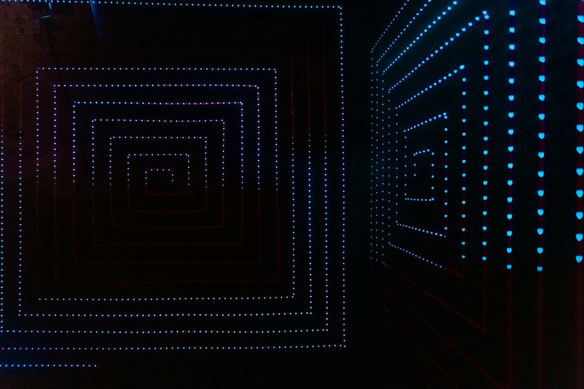 LED light pattern creating a geometrical illusion in darkness