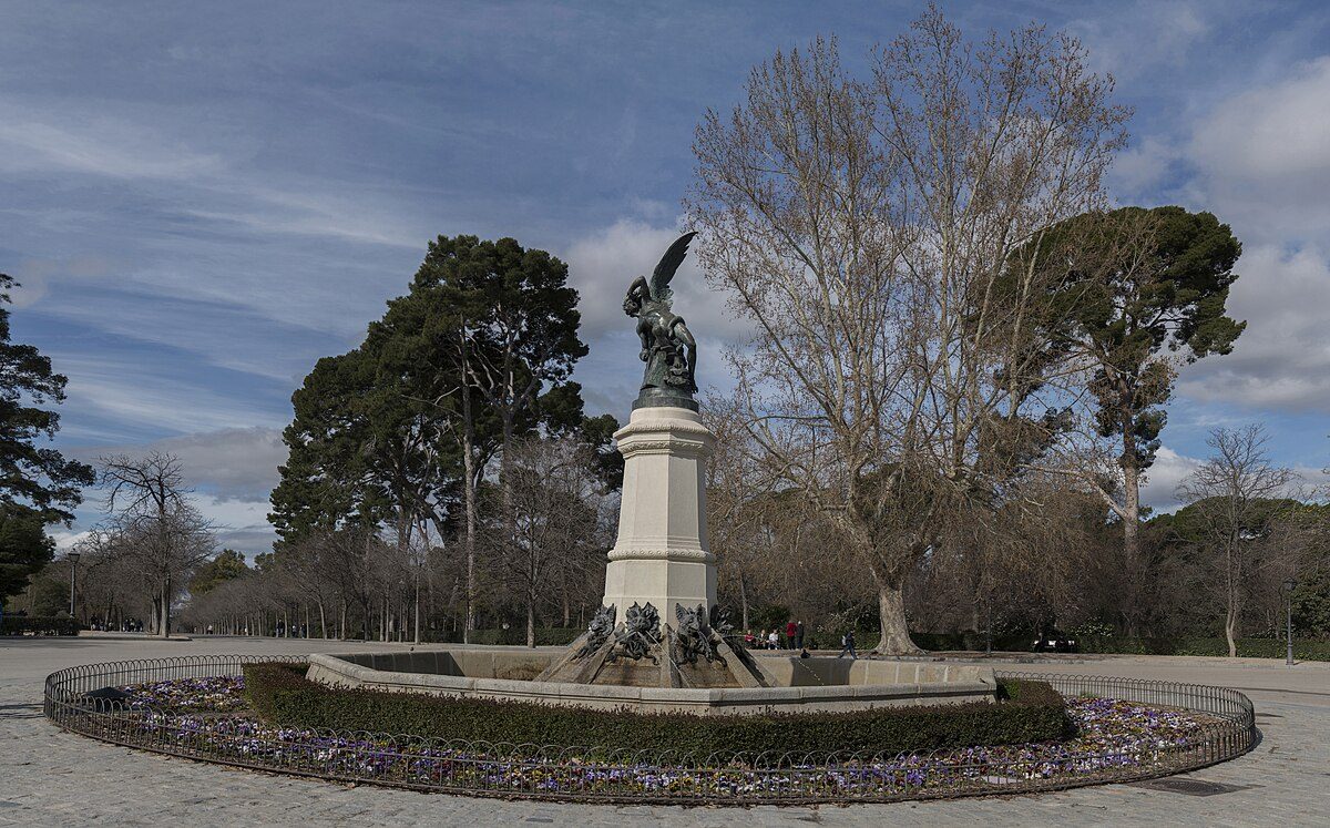 El Angel Caido Fallen Angel bronze statue in Retiro Park Madrid