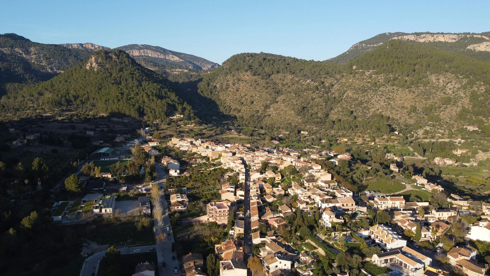 Serra de Tramuntana mountain landscape in Mallorca with green valleys