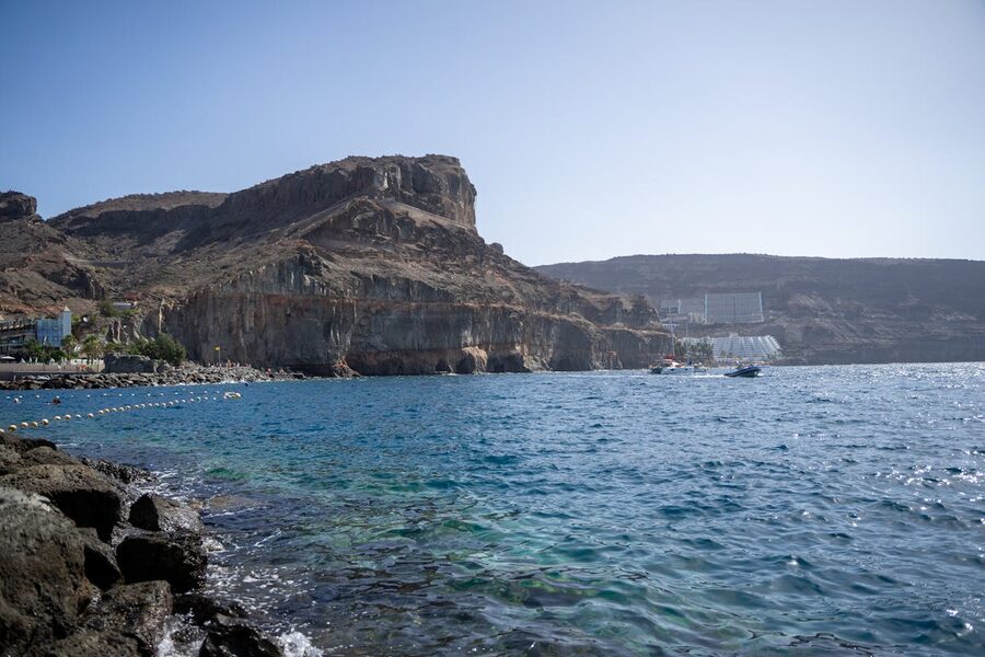 Scenic rocky cliffs along the coastline near Mogan