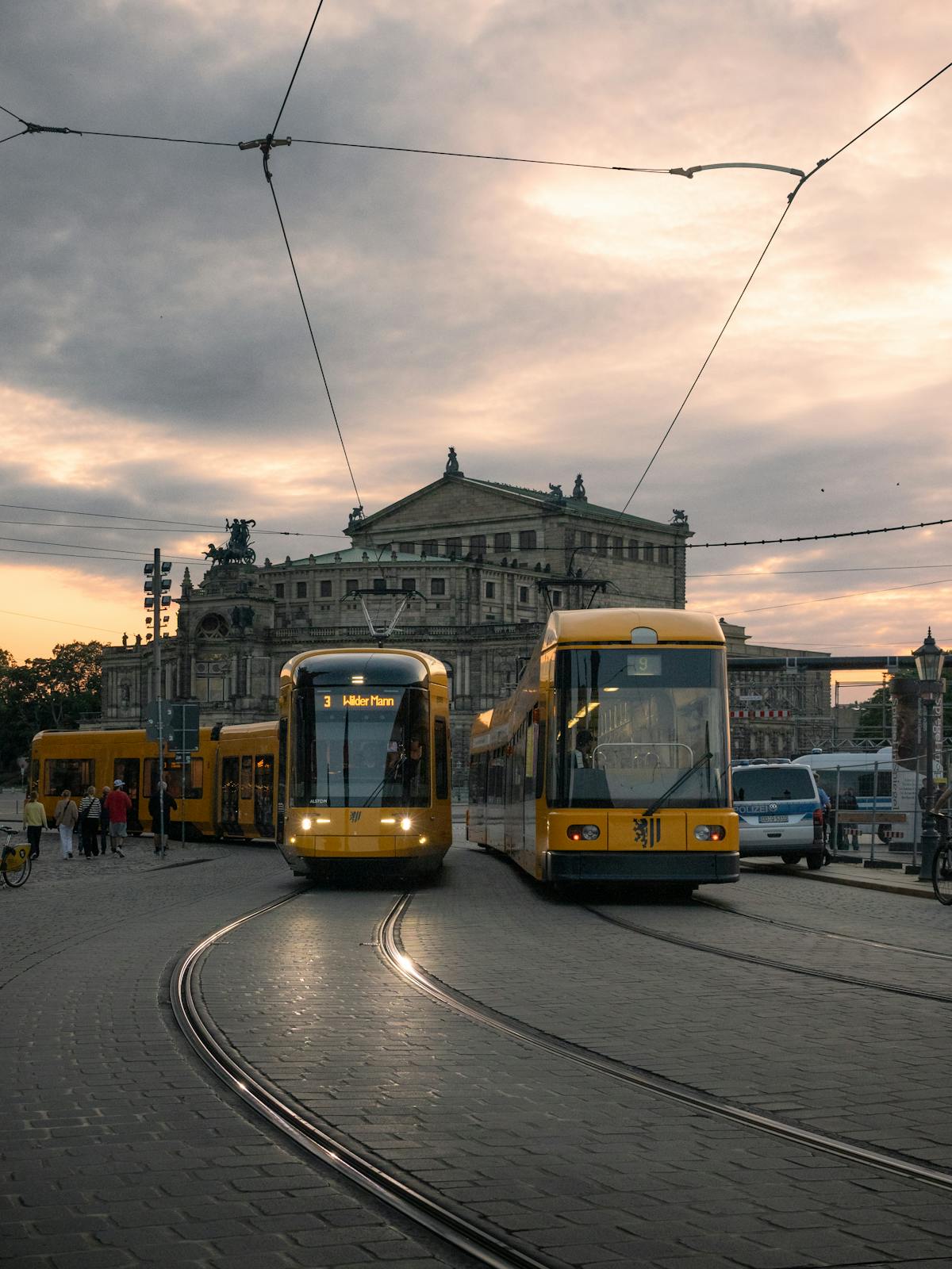 Side view of the Semperoper in Dresden
