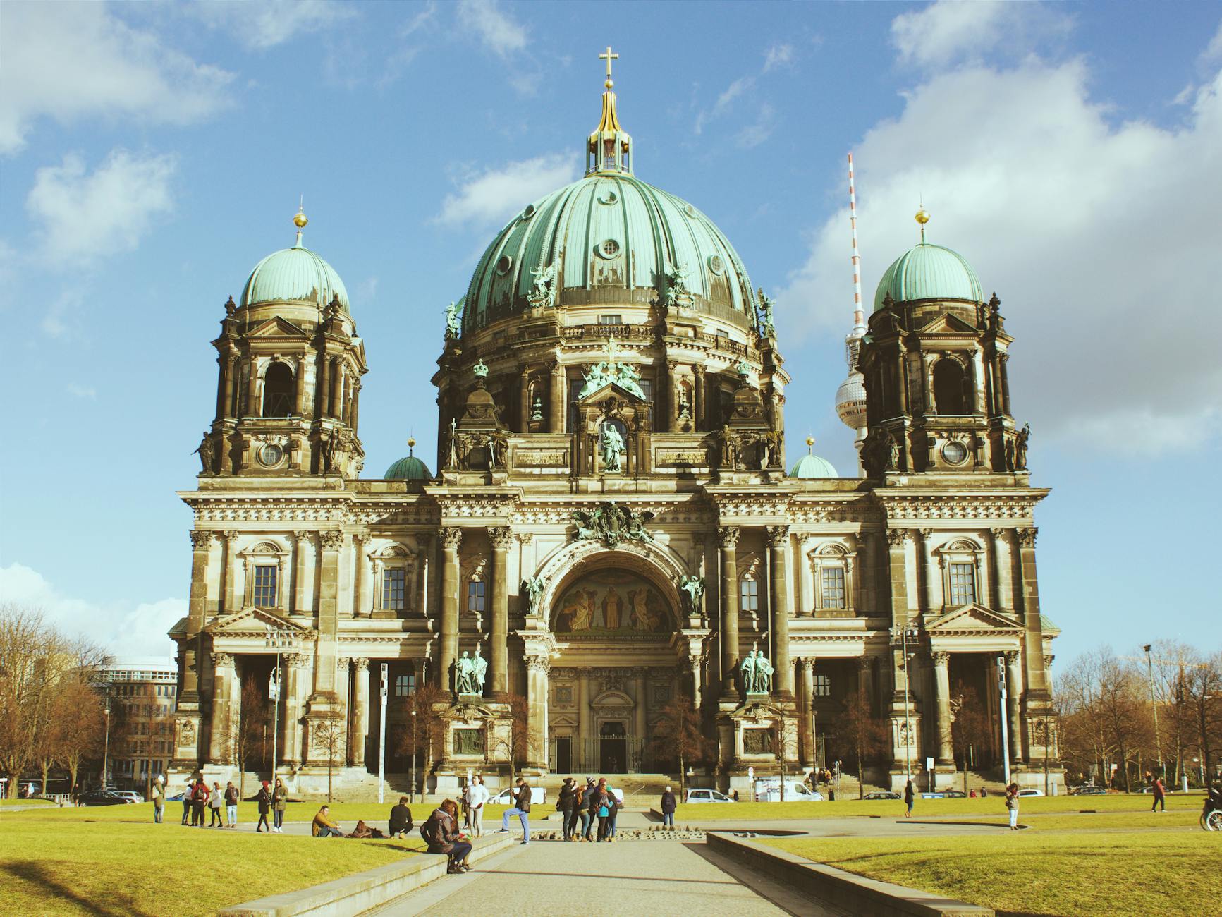 Berlin Cathedral architectural grandeur