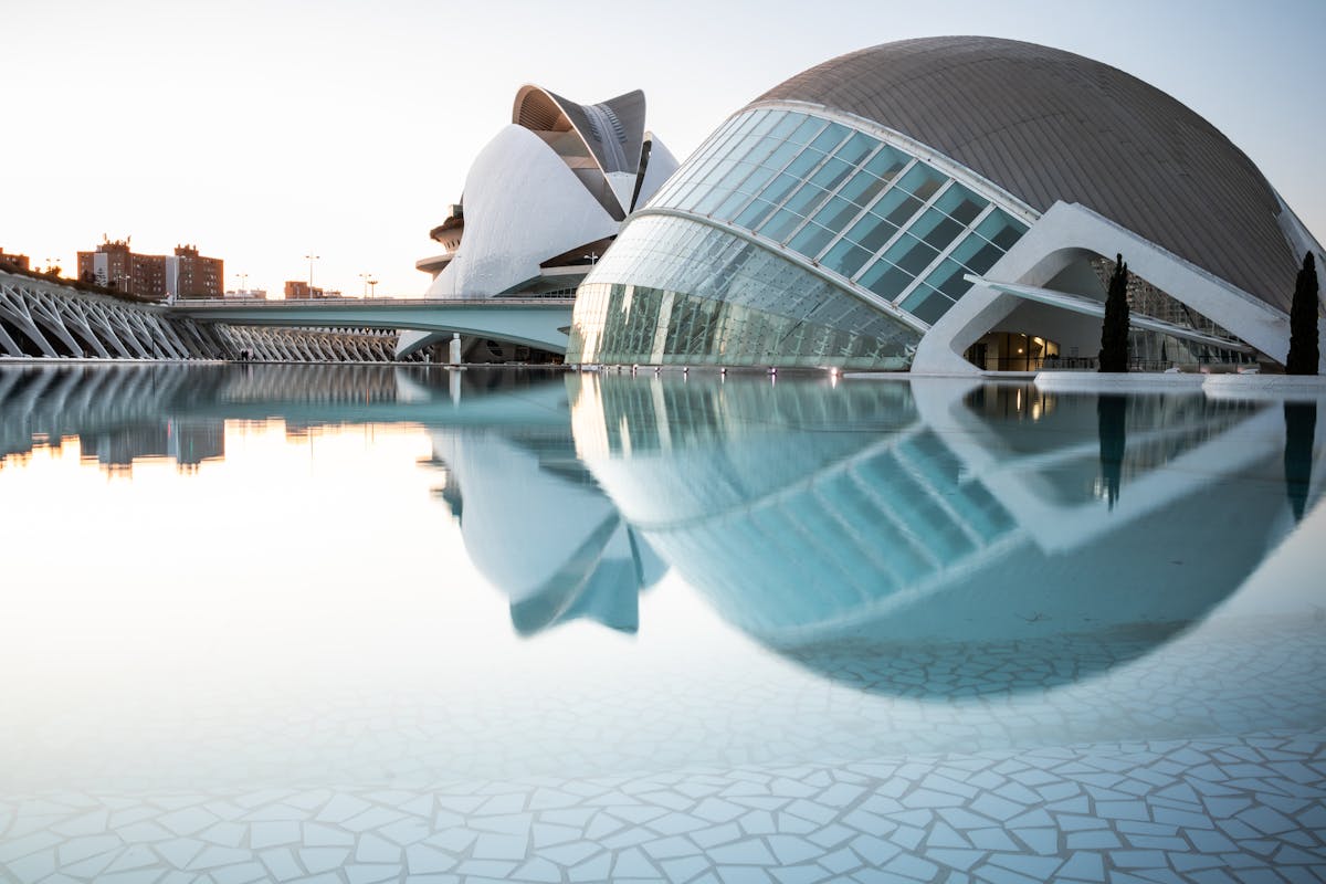 Valencia Arts and Sciences modern architecture reflected in water