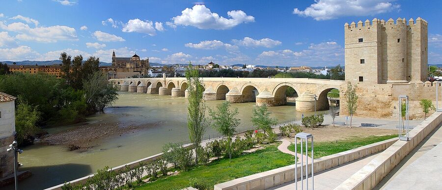 The medieval Calahorra Tower at the south end of the Roman Bridge in Cordoba